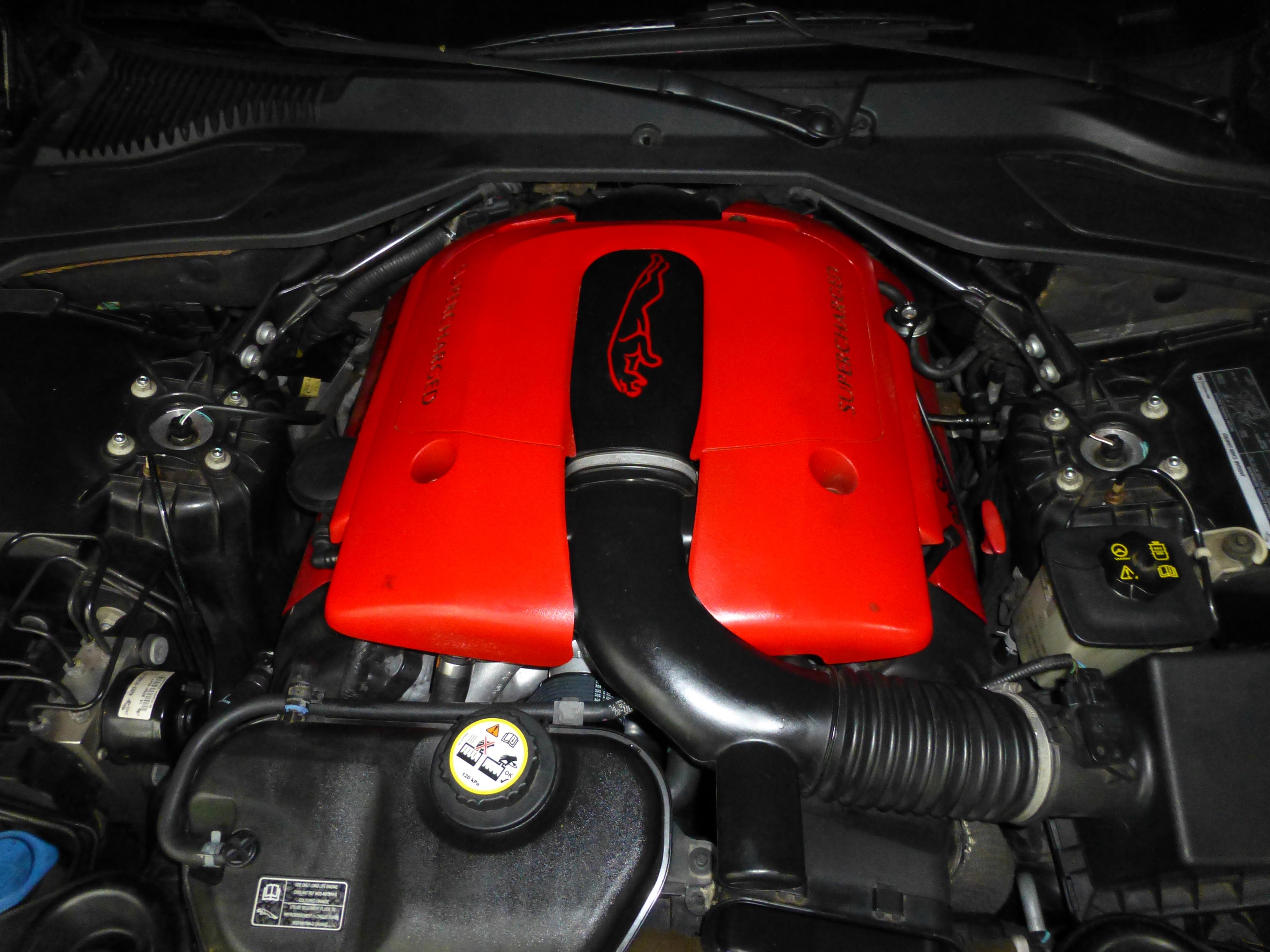 x350 xjr engine dress up - Jaguar Forums - Jaguar Enthusiasts Forum